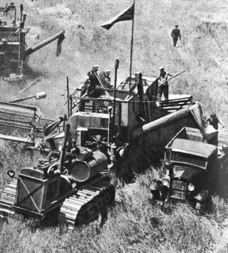 Soviet Stalinets S-60/S-65 Tractors – Mike's Research
