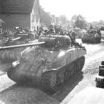 Sherman Firefly Tank 1944-45 – Mike's Research